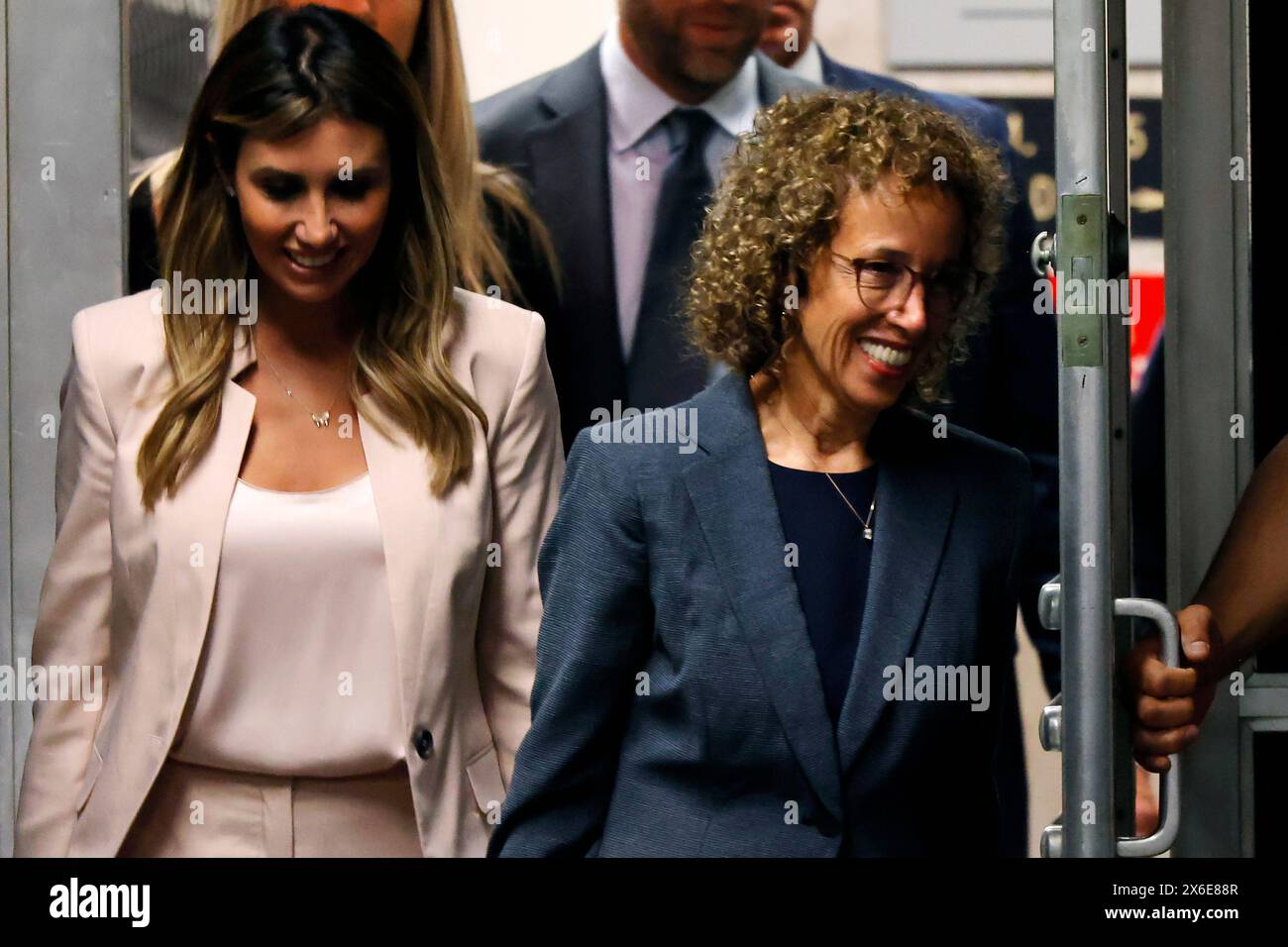 New York, Stati Uniti. 14 maggio 2024. Alina Habba e Susan Necheles ...