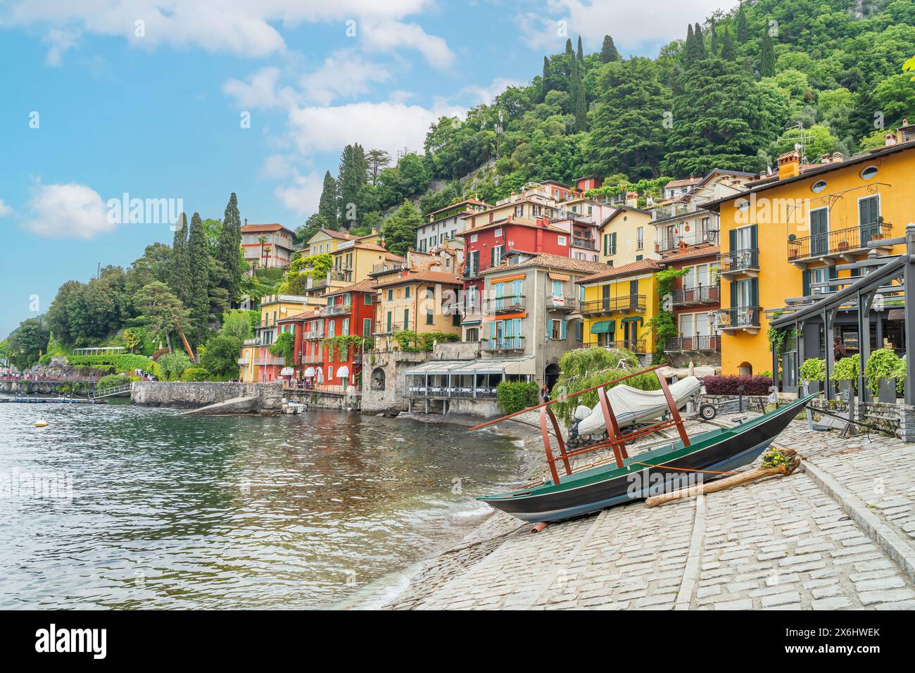 Lago di como varenna immagini e fotografie stock ad alta risoluzione ...
