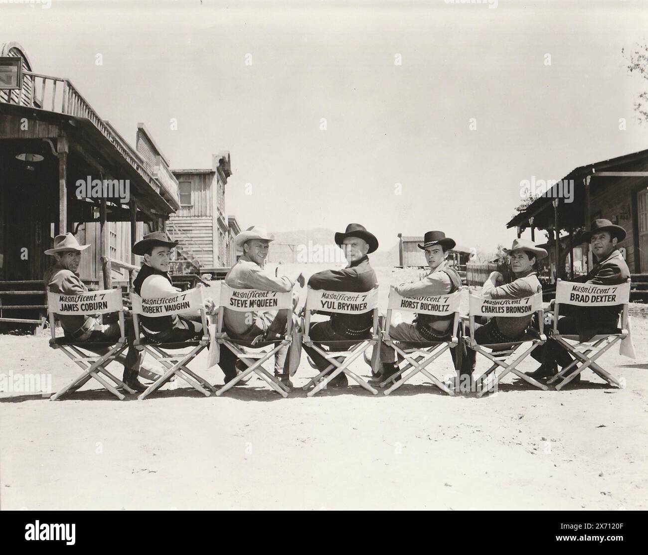 Guns of the magnificent seven immagini e fotografie stock ad alta ...