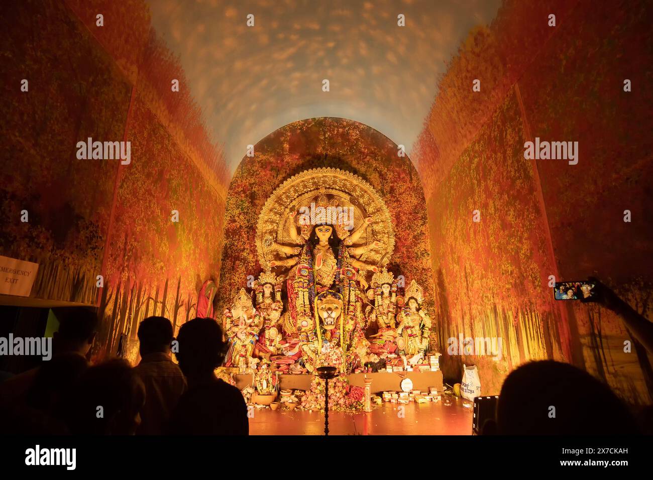 Calcutta, Bengala Occidentale, India- 4 ottobre 2022 : Durga Puja idol ...