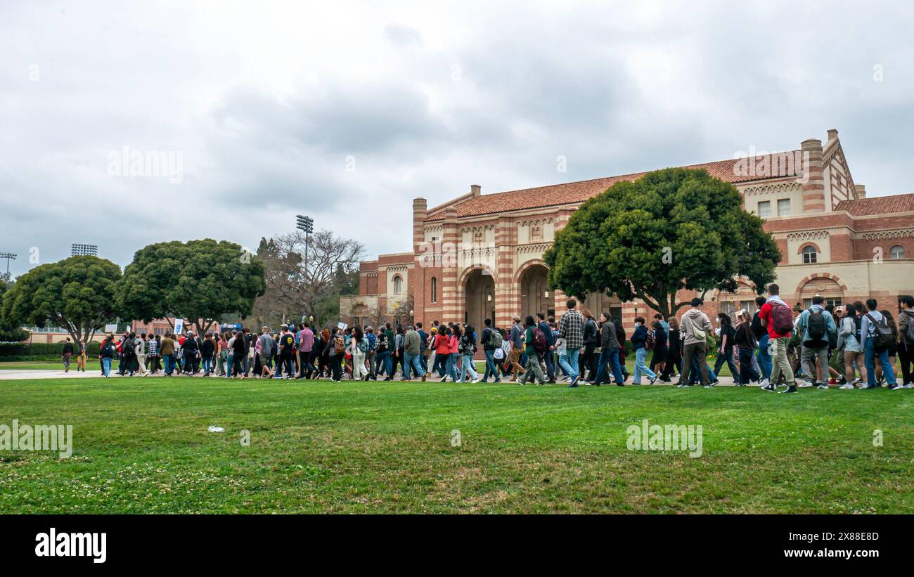 Los Angeles, Stati Uniti. 23 maggio 2024. I membri dell'UAW 4811, l ...