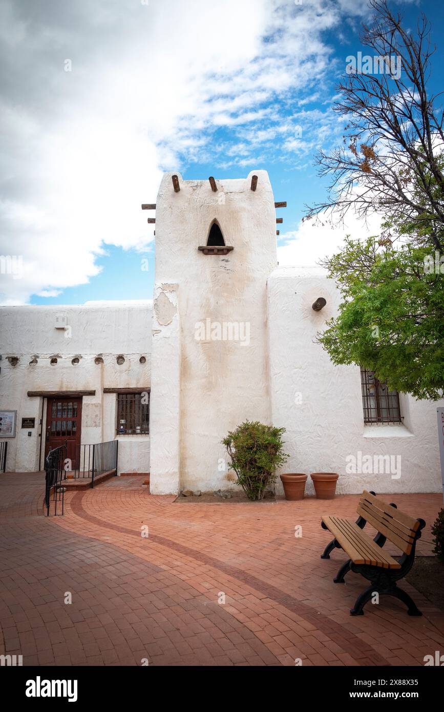 Il Branigan Cultural Center, edificio in stile Pueblo Revival del 1935 ...