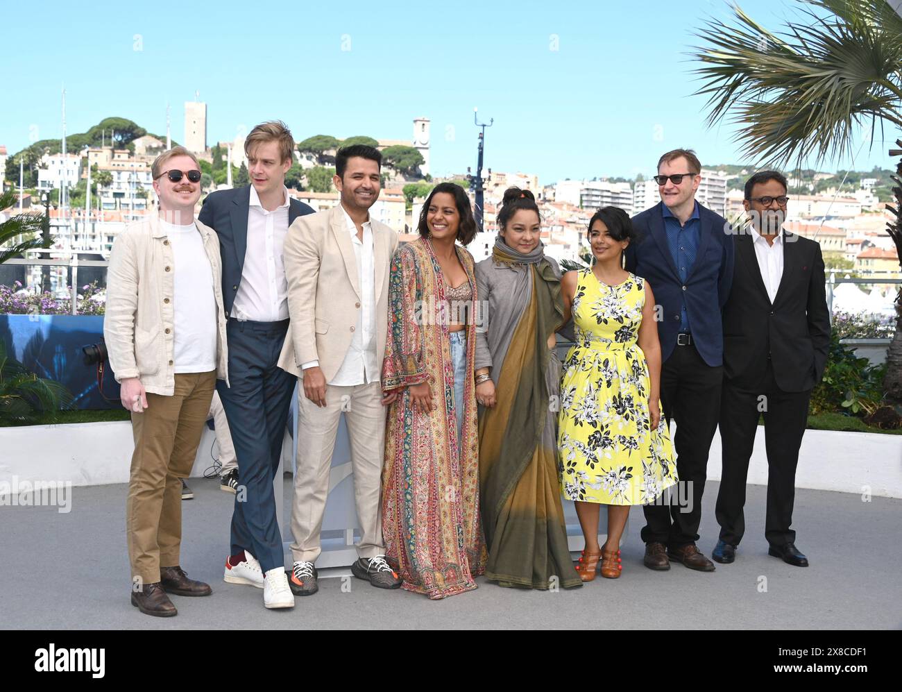 "Santosh" troupe cinematografiche: Sanjay Bishnoi, Shahana Goswami ...