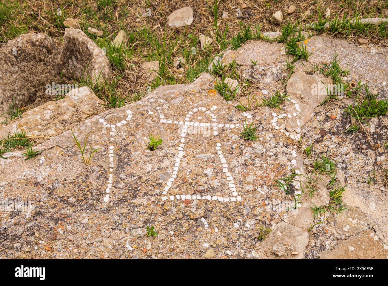 Dea tanit simbolo immagini e fotografie stock ad alta risoluzione - Alamy
