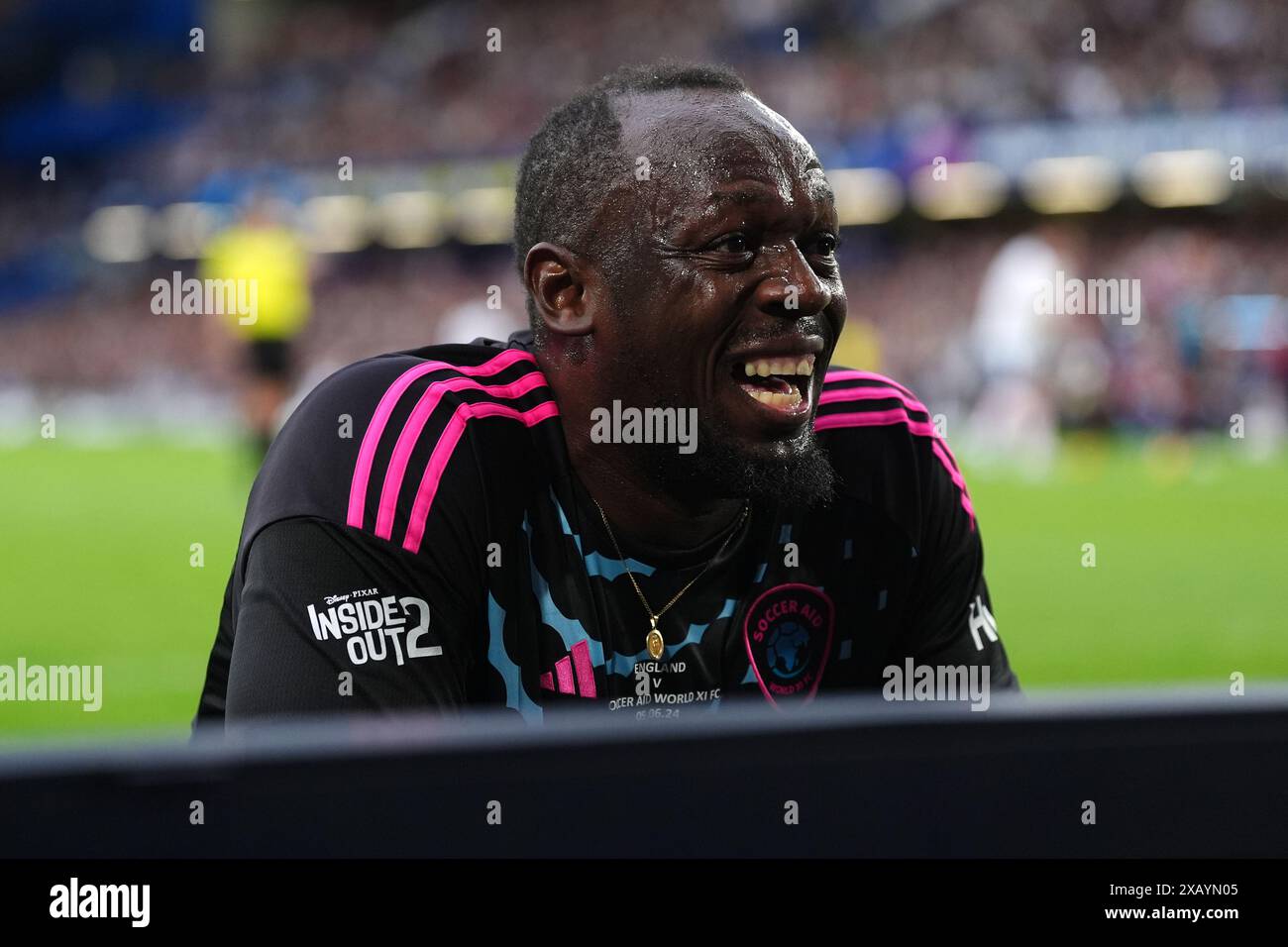 Usain Bolt di World XI ruba un'occasione persa durante Soccer Aid for ...