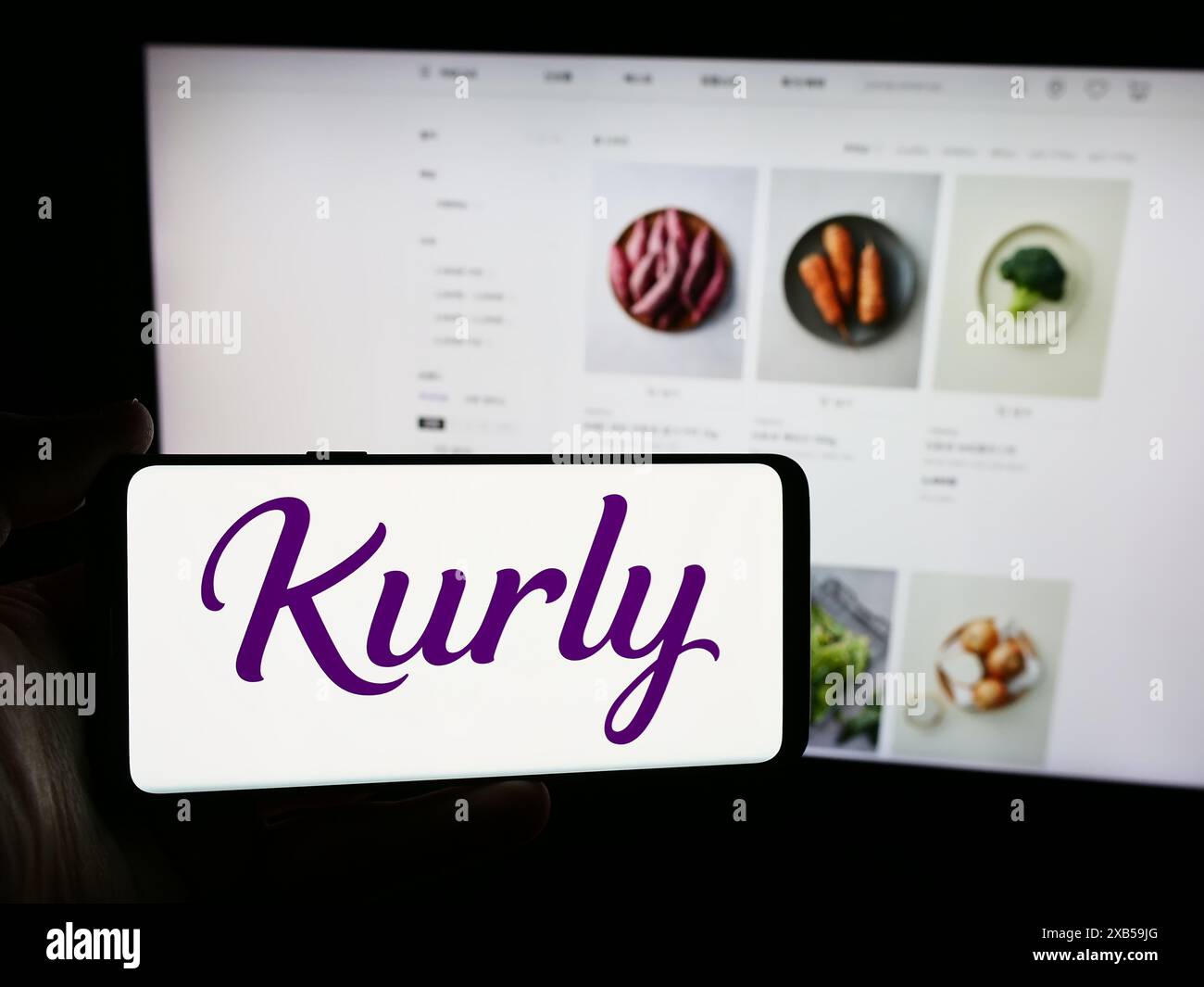 Kurly logo immagini e fotografie stock ad alta risoluzione - Alamy
