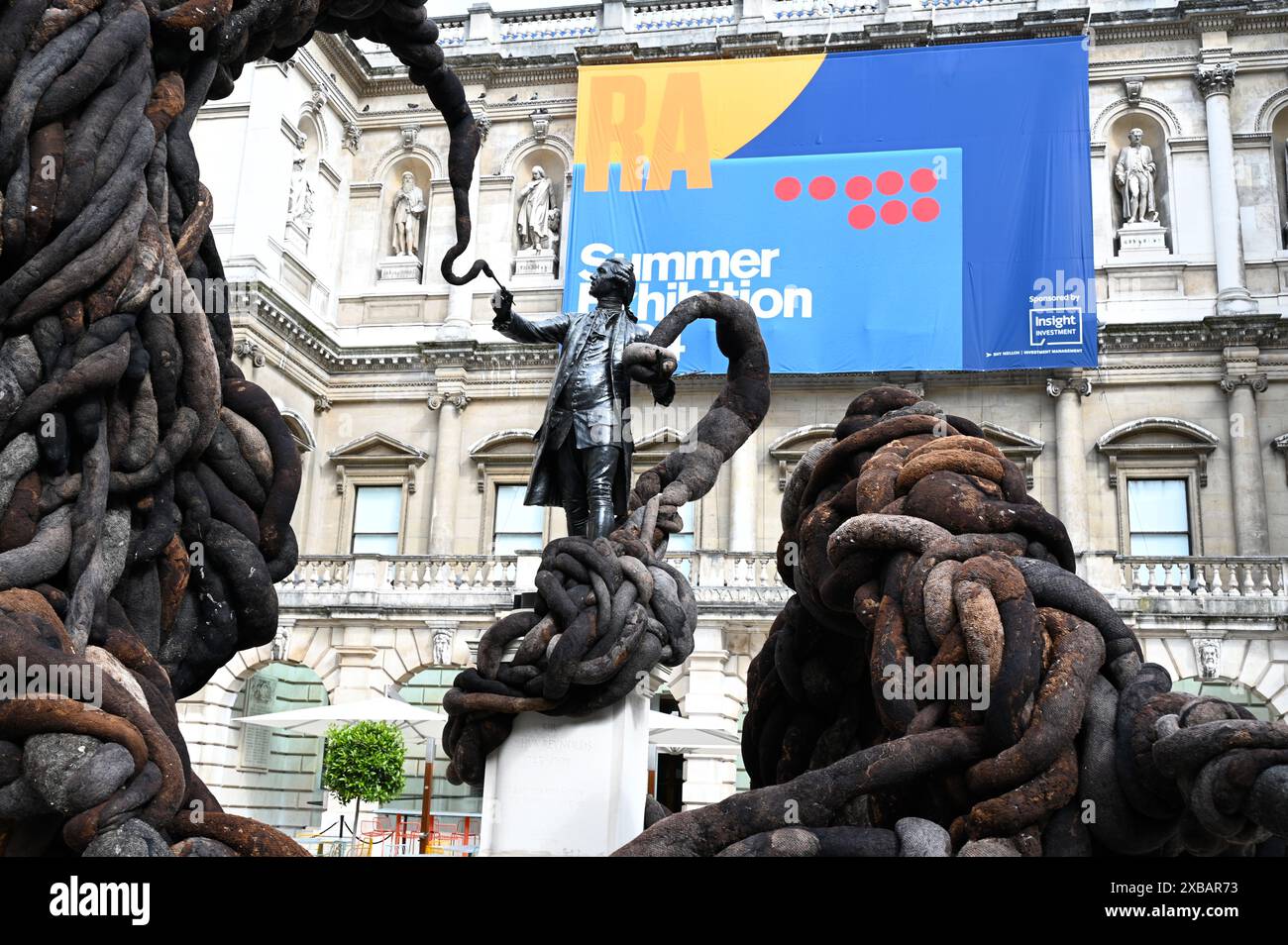 Celebrate la creatività alla Mostra estiva, il giorno perfetto per gli ...