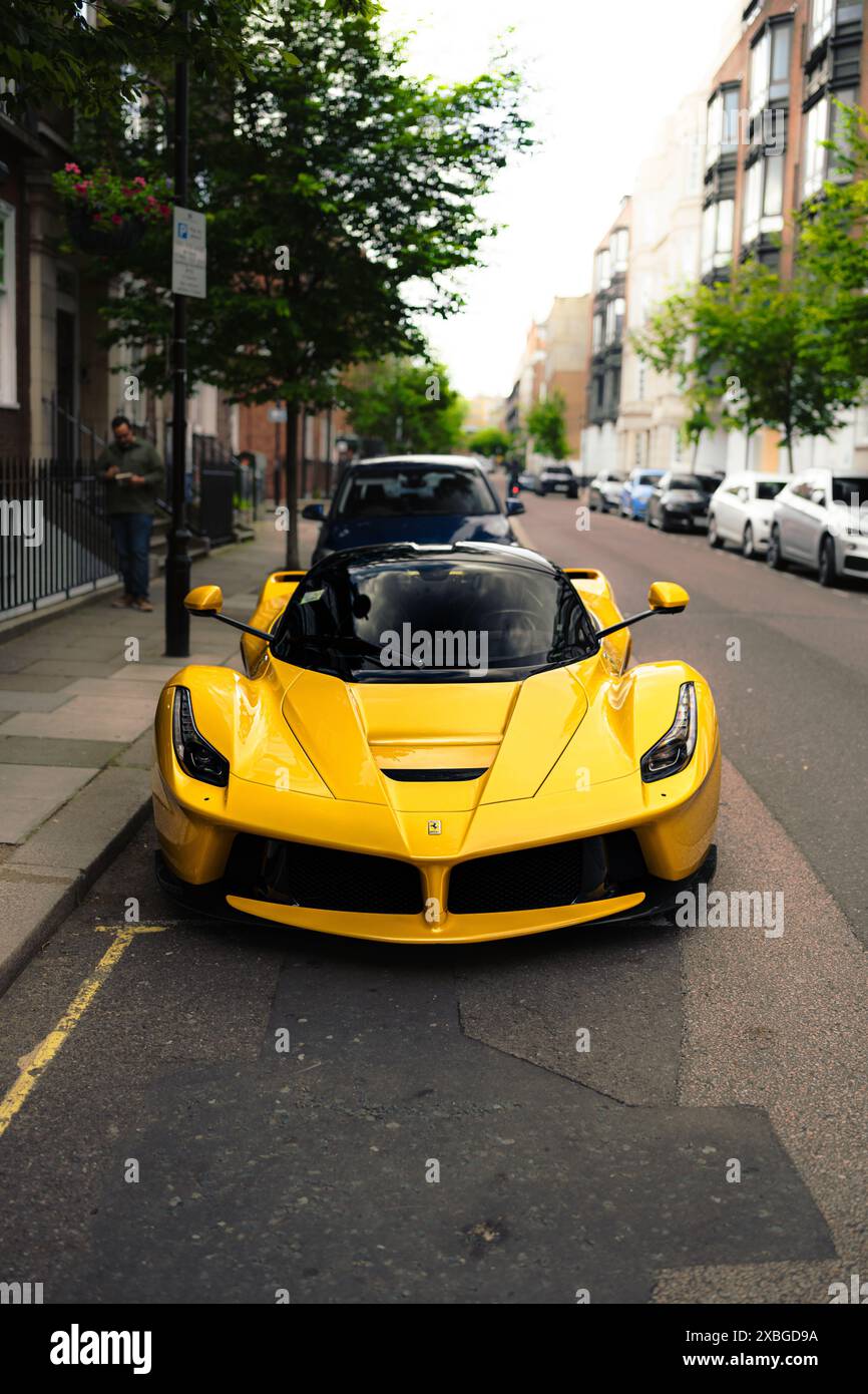 Ferrari laferrari aperta immagini e fotografie stock ad alta ...