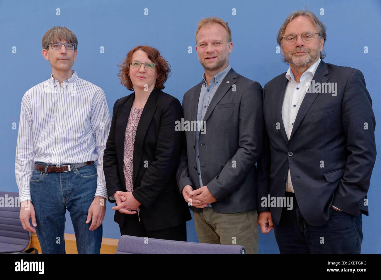 Recht auf Freiwilligendienst 2024-06-13 Deutschland, Berlin ...