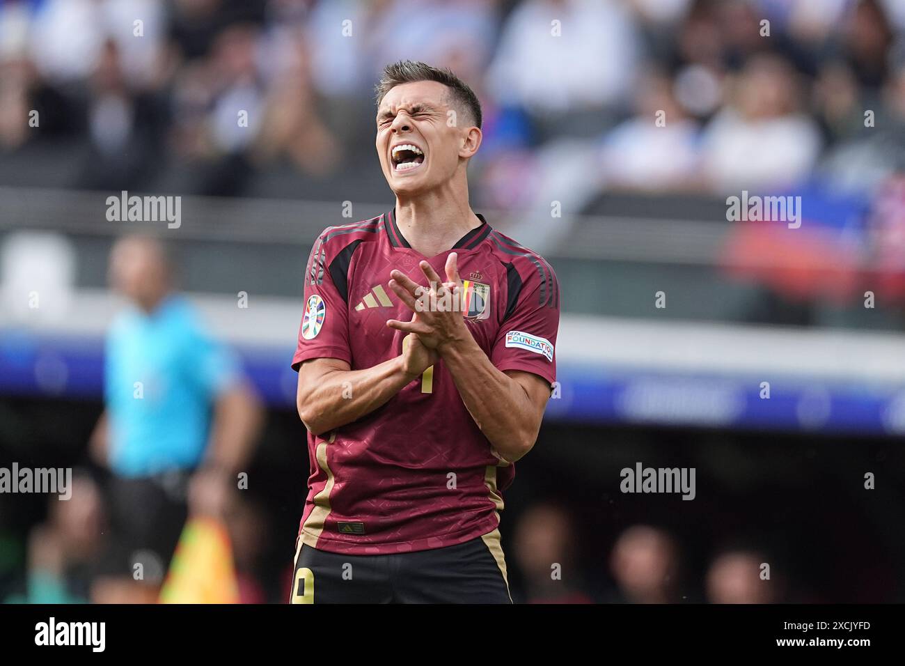 FRANCOFORTE, GERMANIA - 17 GIUGNO: Il belga Leandro Trossard sembra ...