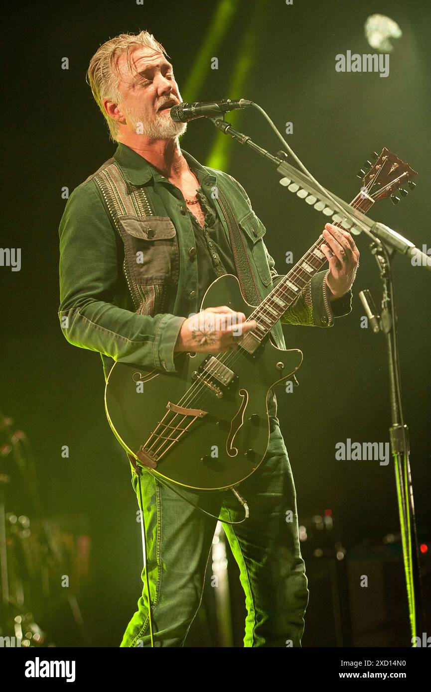 Queens of the stone age tour 2024 immagini e fotografie stock ad alta ...