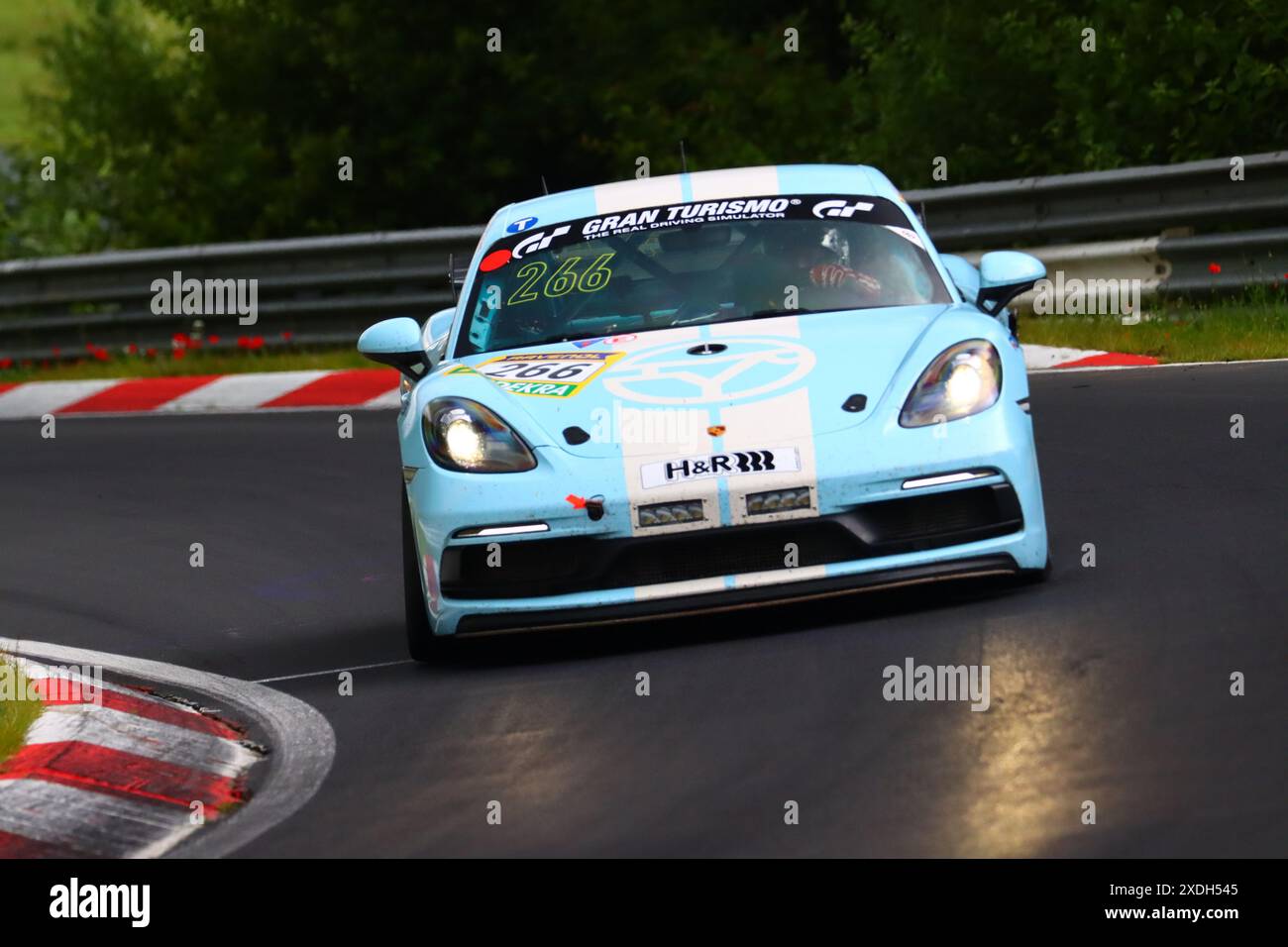 #266 Jacques Derenne (BEL) / Olivier Muytjens (BEL), Porsche 718 Cayman ...