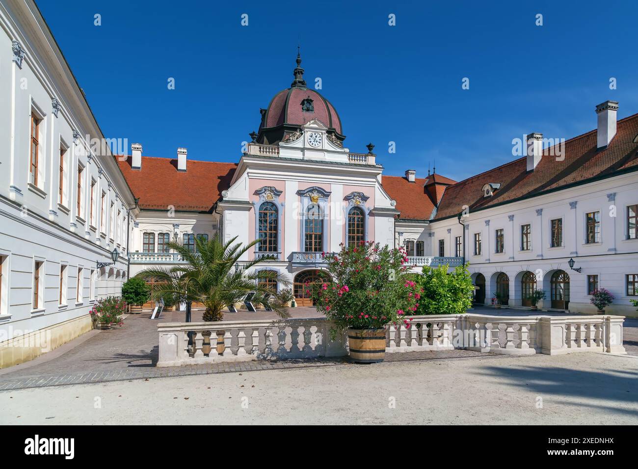 Godollo kastely immagini e fotografie stock ad alta risoluzione - Alamy