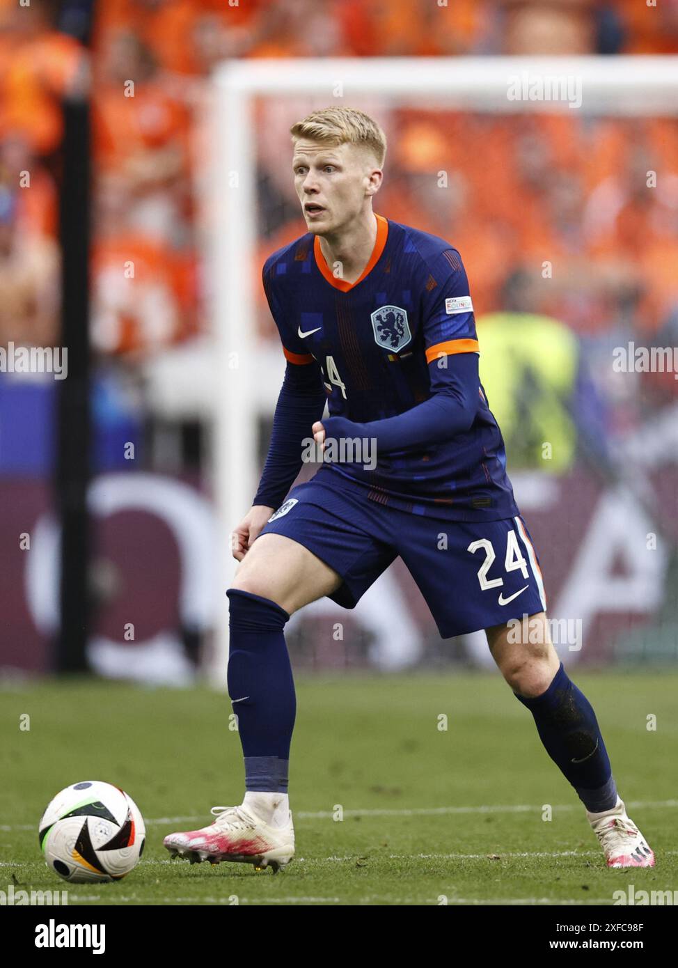 MONACO DI BAVIERA - Jerdy Schouten olandese durante il turno di UEFA ...