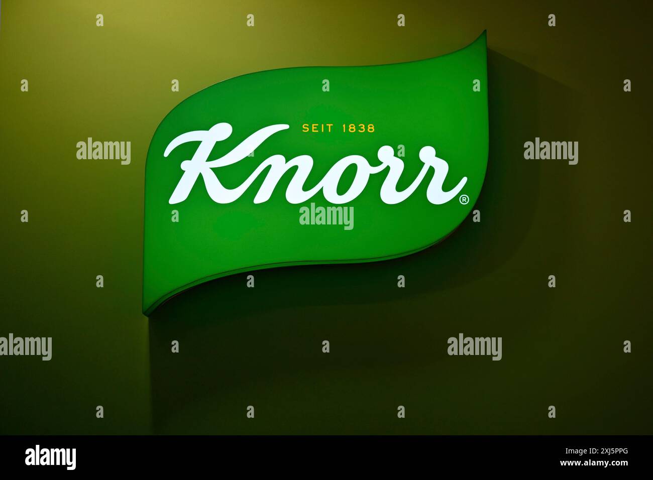 Logo knorr immagini e fotografie stock ad alta risoluzione - Alamy