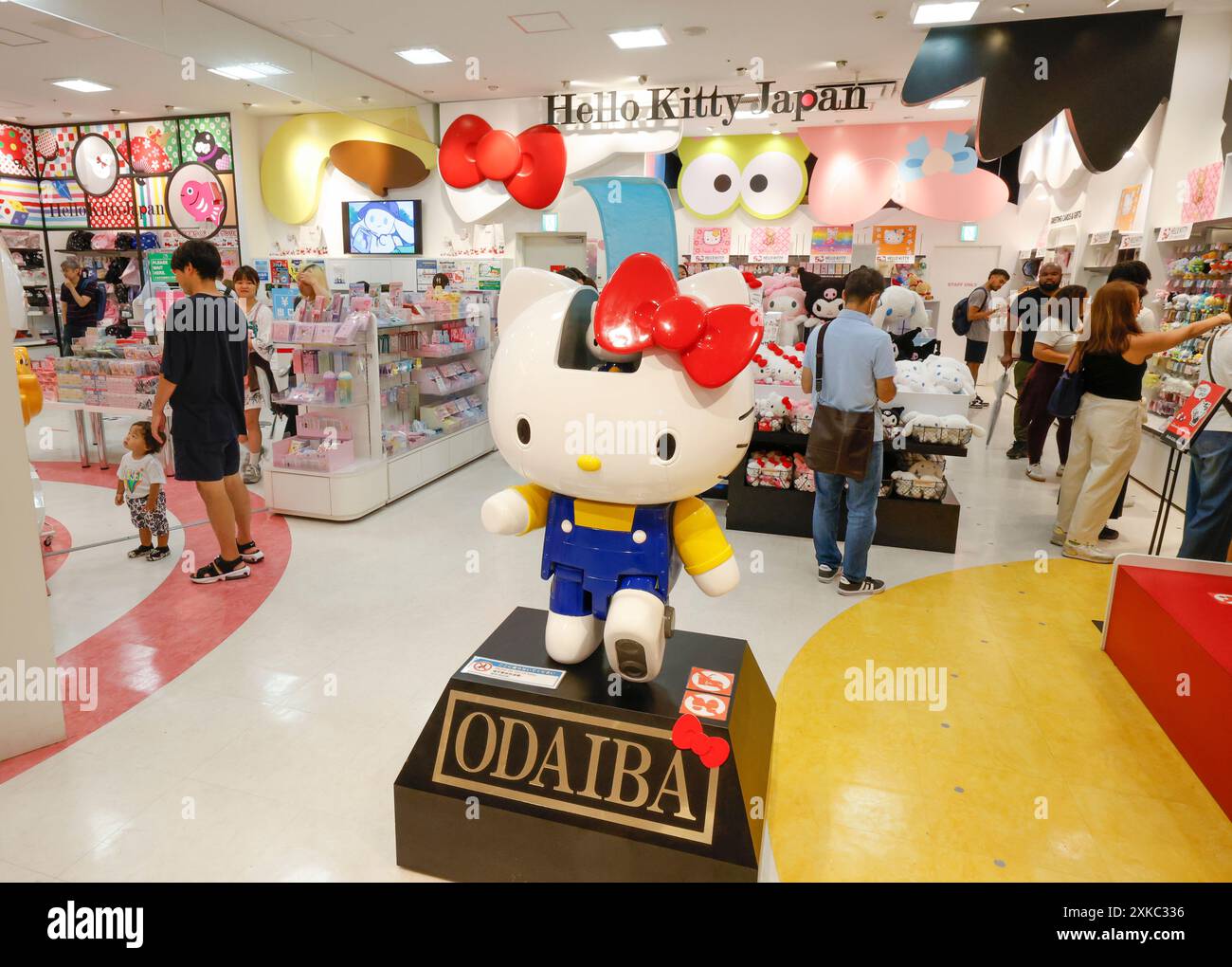 Hello kitty store tokyo immagini e fotografie stock ad alta risoluzione ...