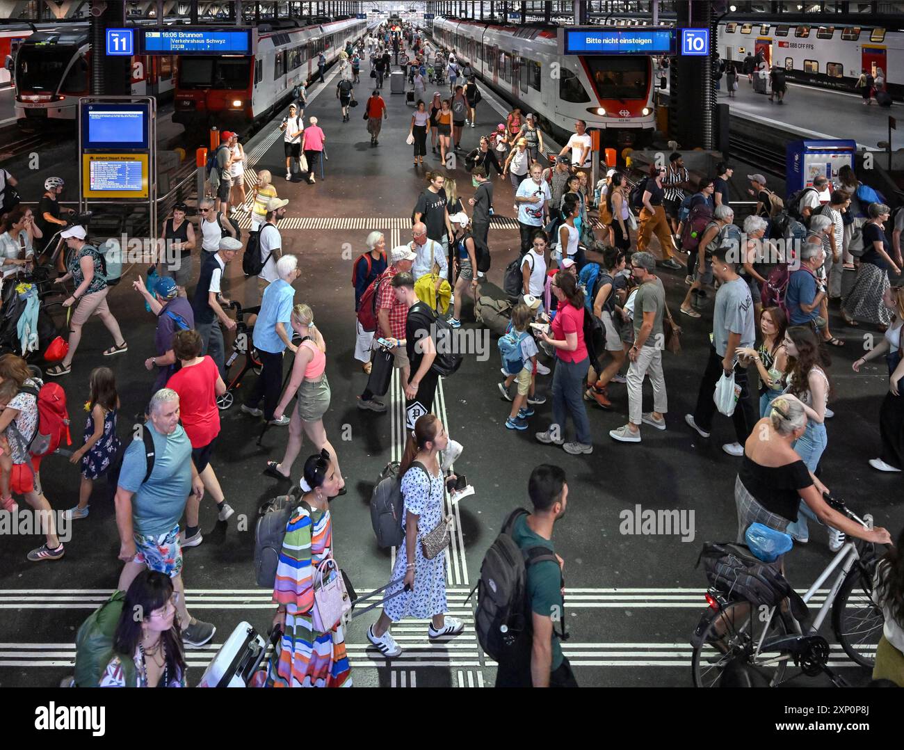Stazione ferroviaria ferrovie federali svizzere immagini e fotografie ...