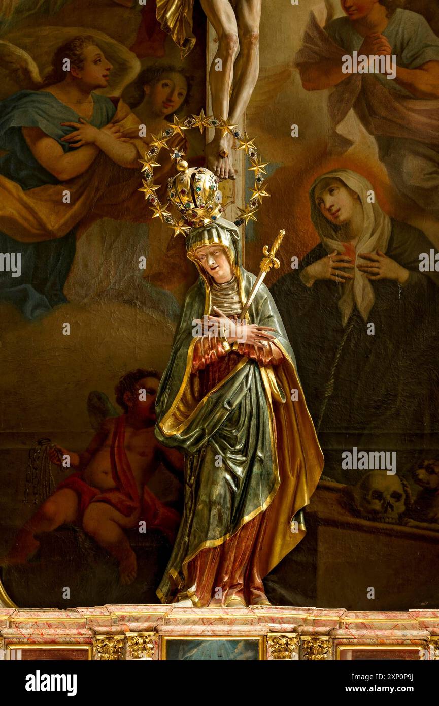 Madonna addolorata immagini e fotografie stock ad alta risoluzione - Alamy