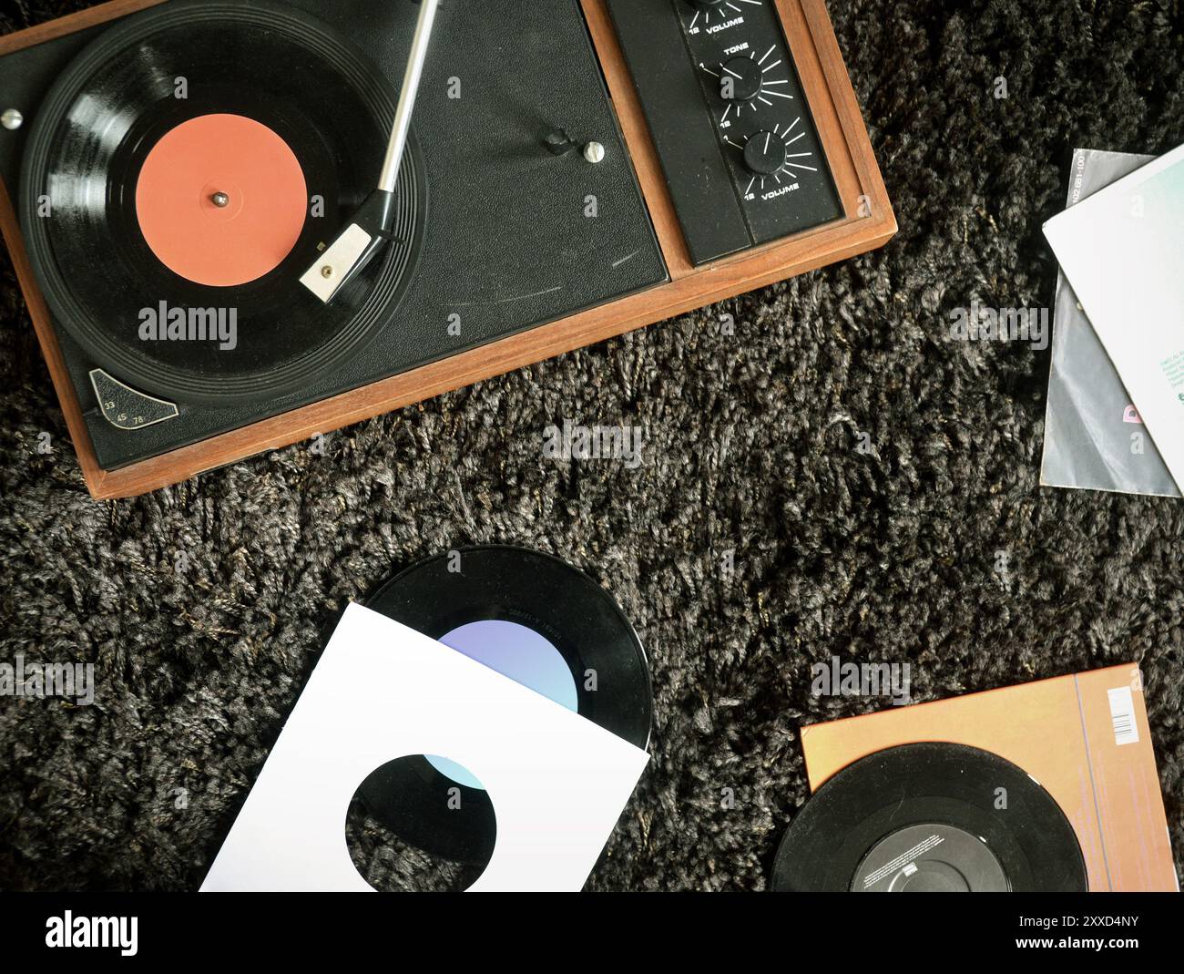 Disco record immagini e fotografie stock ad alta risoluzione - Alamy