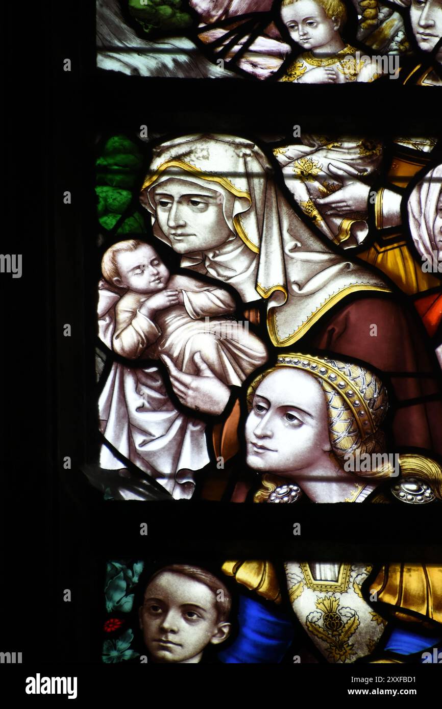 La collégiale Sainte-Waudru de Mons est un édifice religieux catholique ...