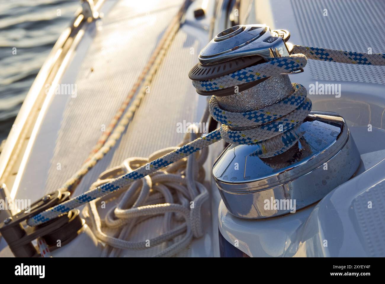 Verricello di coperta delle navi immagini e fotografie stock ad alta ...