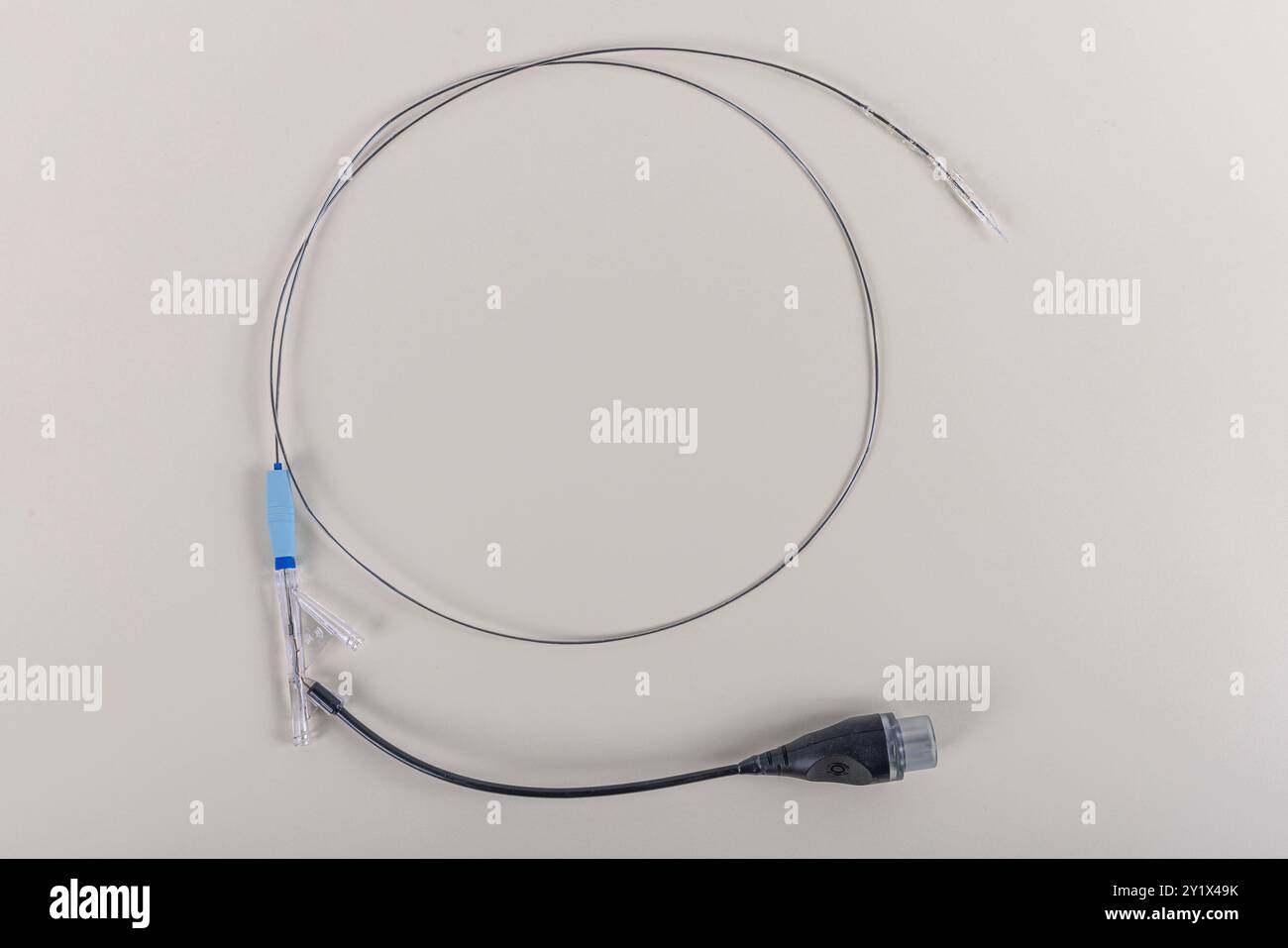Angioplastica dello stent cardiaco. Stent e catetere per l'impianto nei ...