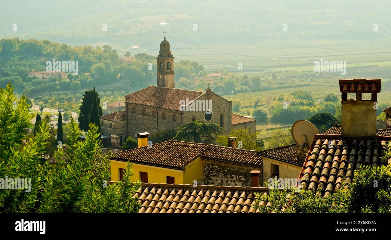 Il borgo medievale di Arquà Petrarca, la città natale di Petrarca ...