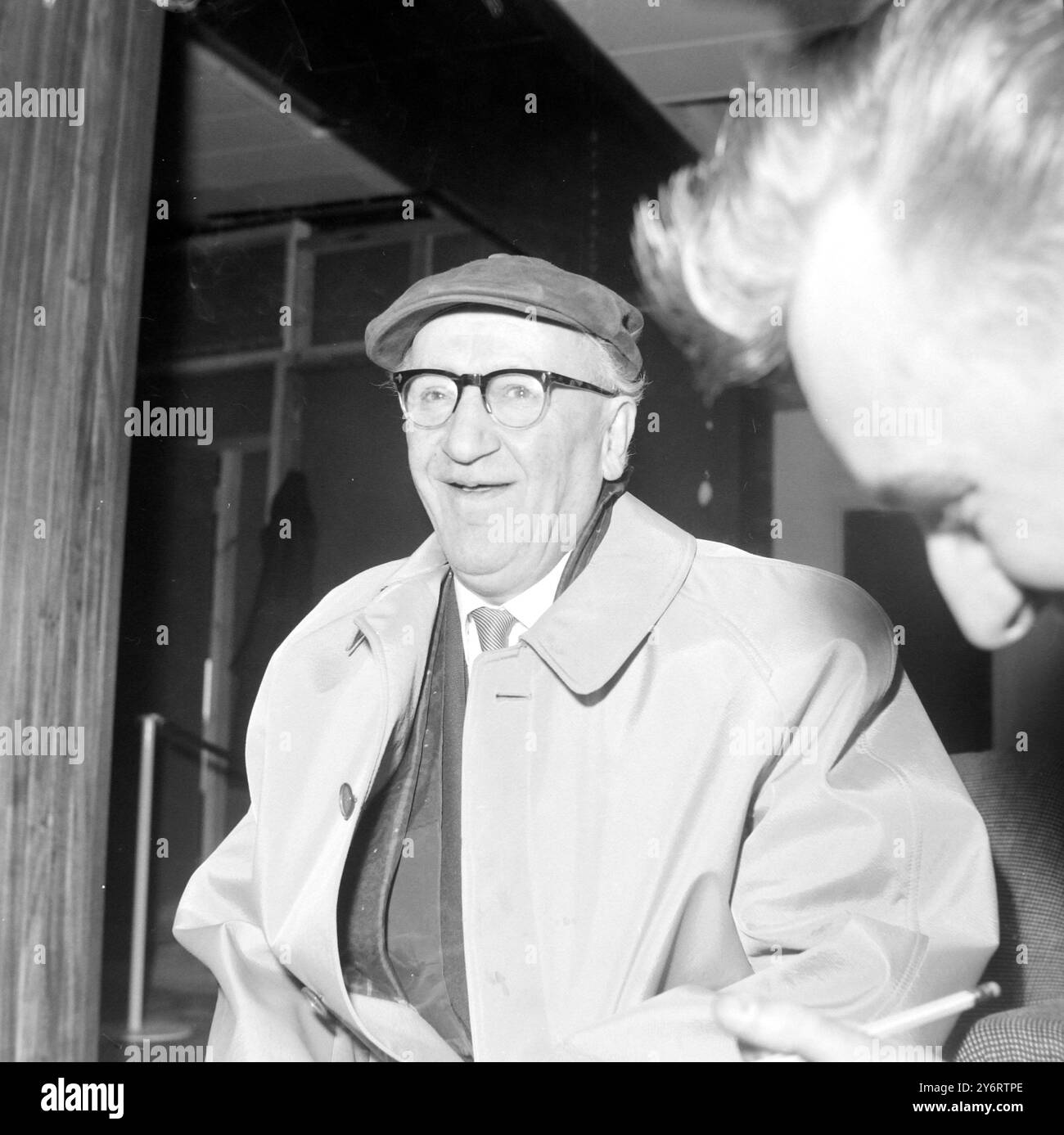 Coco the clown immagini e fotografie stock ad alta risoluzione - Alamy