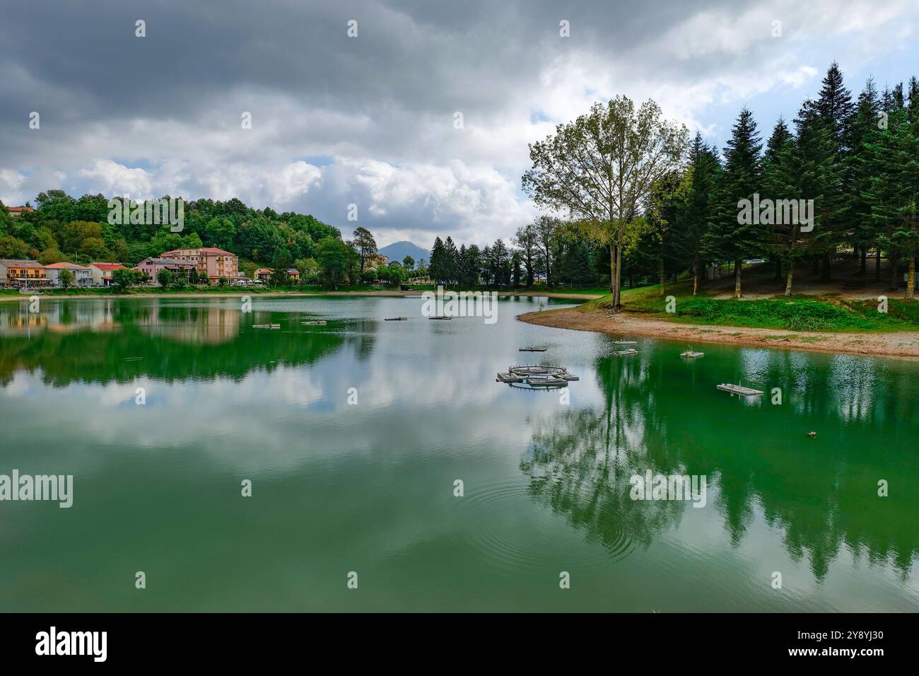 Lago di sirino immagini e fotografie stock ad alta risoluzione - Alamy