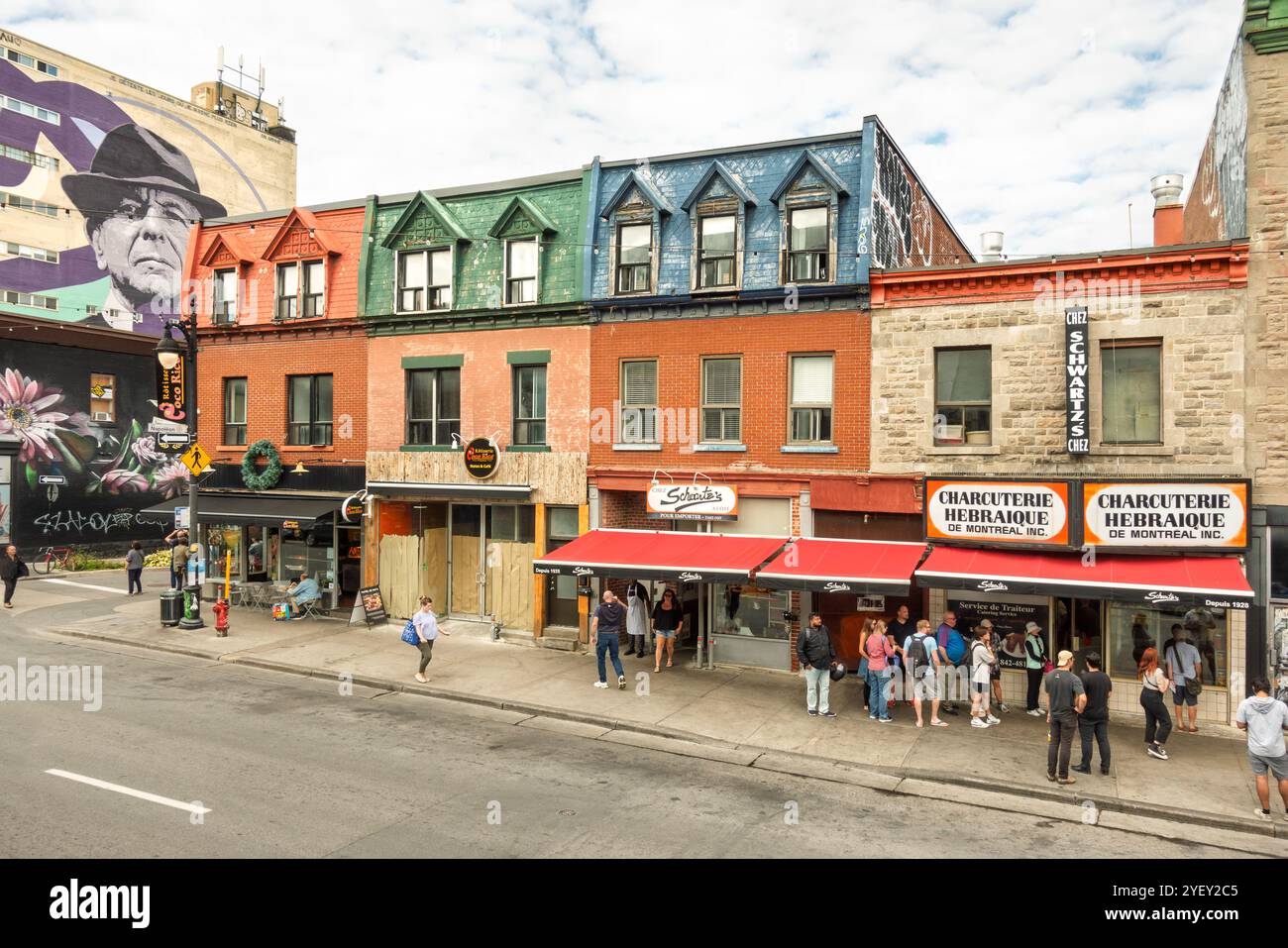 Montreal Schwartz's Deli. Famoso ebreo Deli Schwartz Schwartzs ...