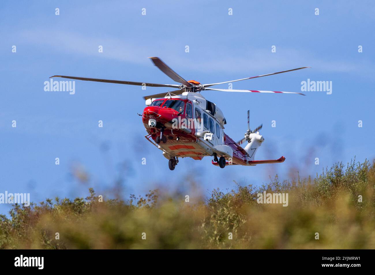 Coastguard rescue helicopter immagini e fotografie stock ad alta ...