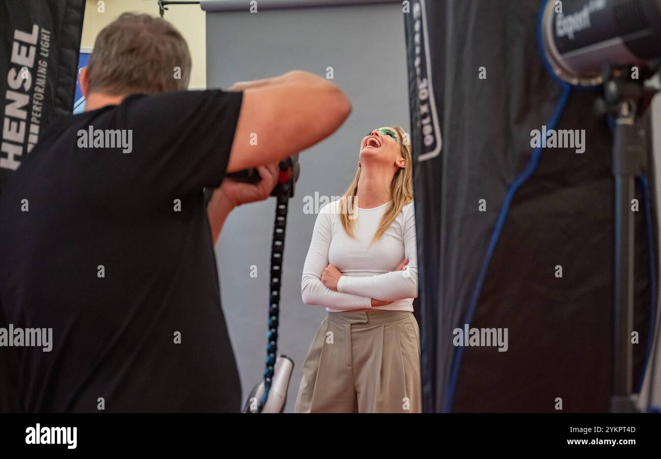 20241119 Fotoshooting mit Manfred Baumann fuer den DAC Kalender WIEN, OESTERREICH - 19. NOVEMBRE ...