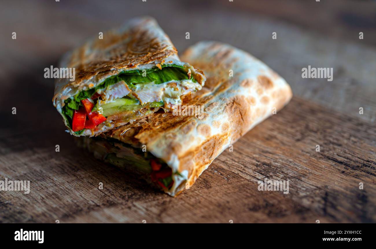 Ricetta pollo shawarma immagini e fotografie stock ad alta risoluzione ...