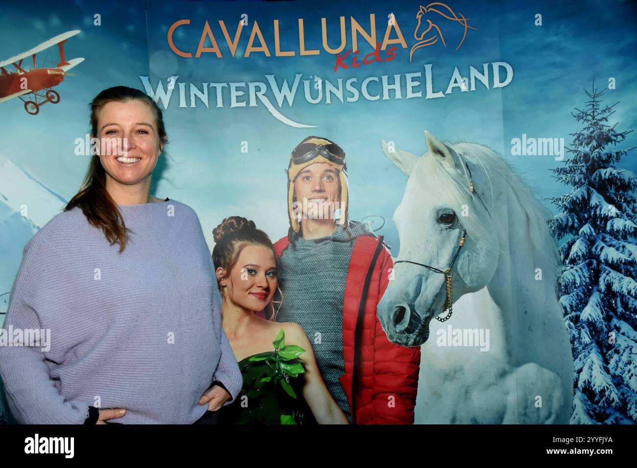 Nina Eichinger, Moderatorin Muenchen 21.12.2024. CAVALLUNA Kids Showpalast Muenchen, Hans-Jensen ...
