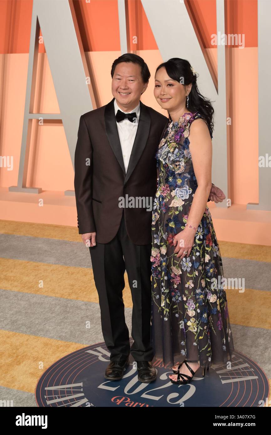 Tran ho and ken jeong immagini e fotografie stock ad alta risoluzione ...