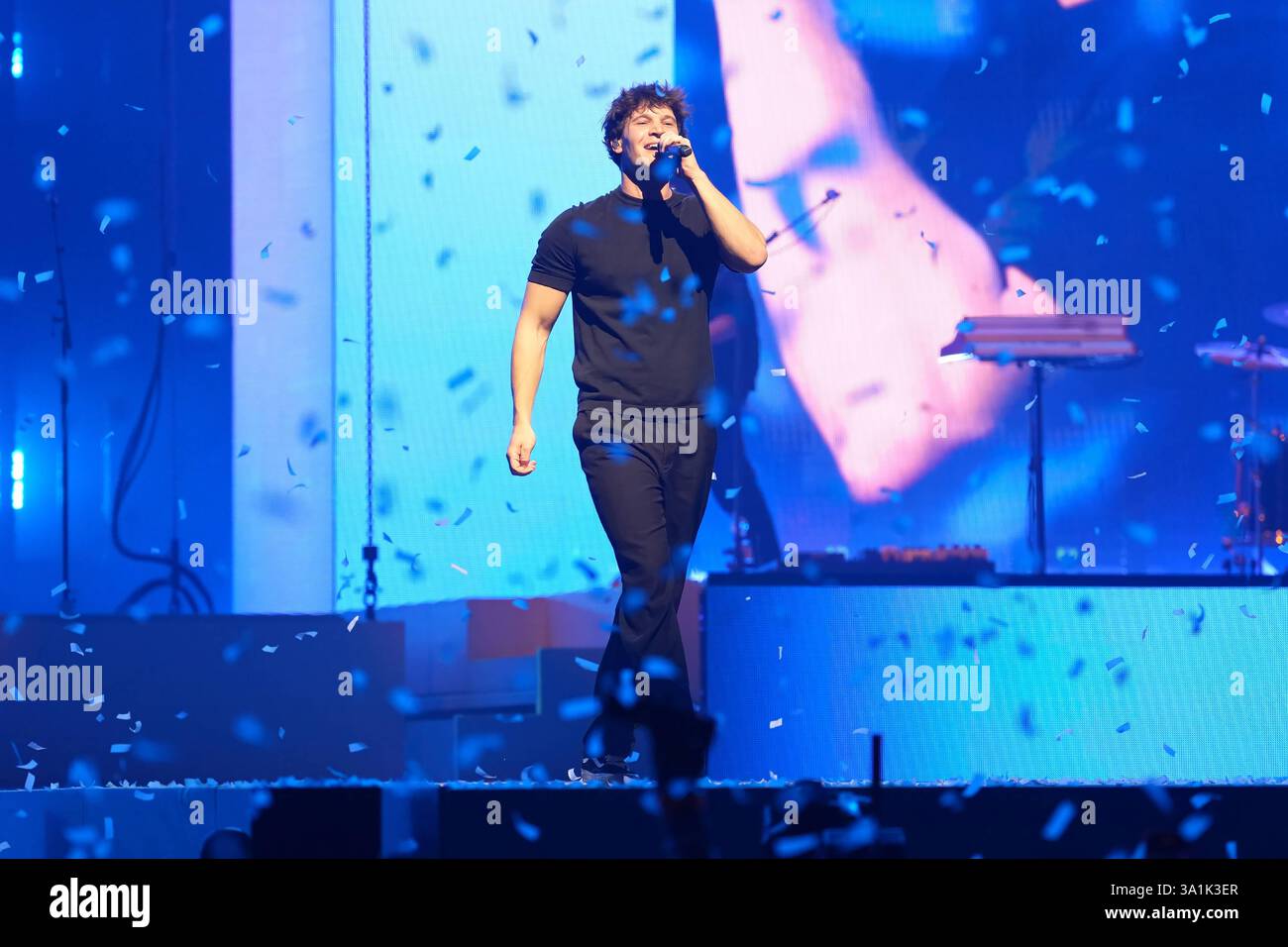 Wincent Weiss - Tour 2025 08.03.2025 Wincent Weiss - Tour 2025 in der ...