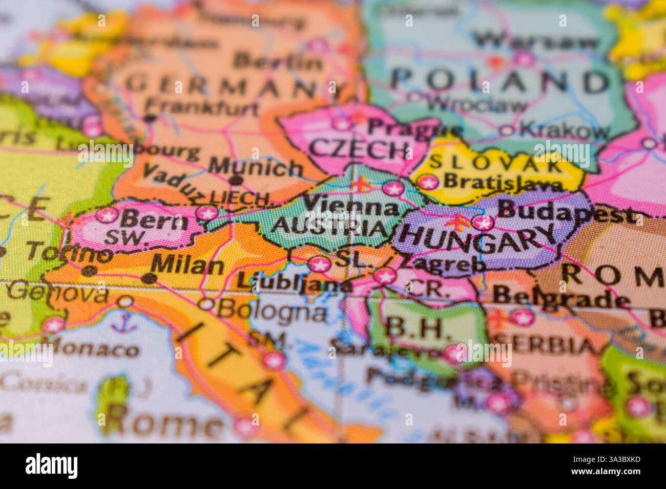 Mappa dell'austria retrò immagini e fotografie stock ad alta ...