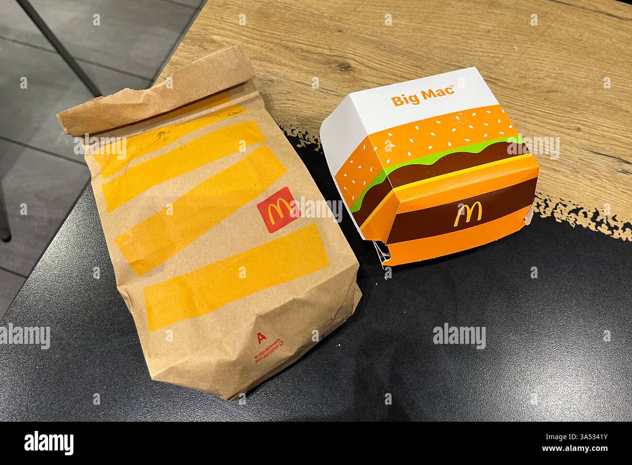 Big mac box immagini e fotografie stock ad alta risoluzione - Alamy