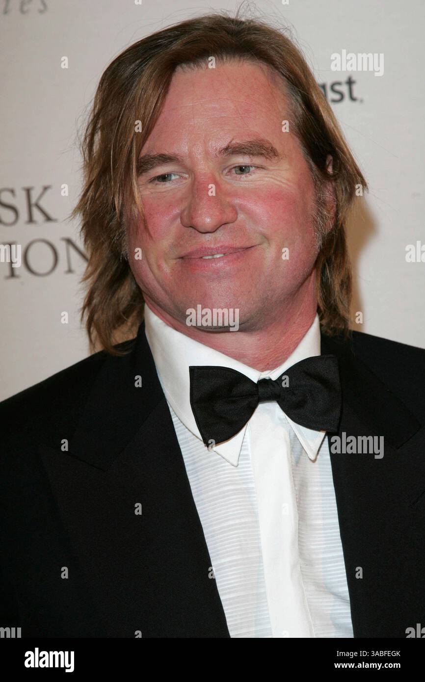APRIL 2nd 2025: Iconic actor Val Kilmer has died at the age of 65. He ...