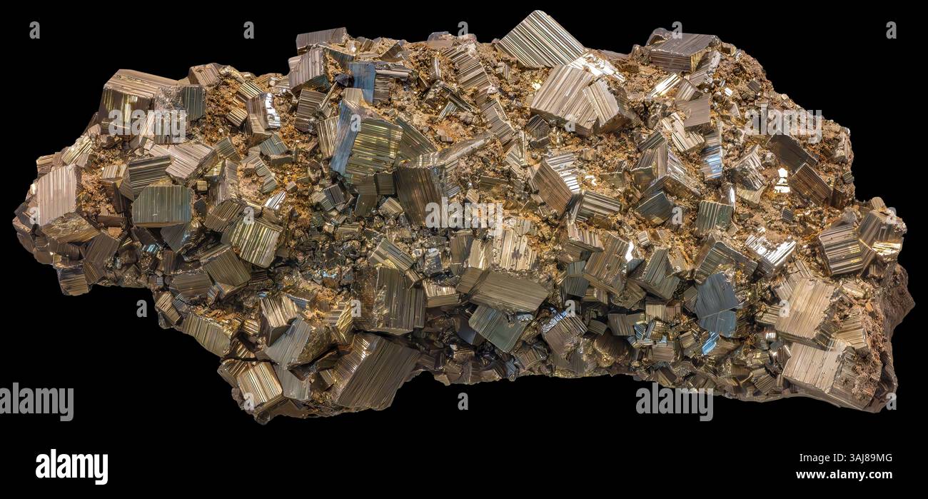 Pyrite mineral immagini e fotografie stock ad alta risoluzione - Alamy