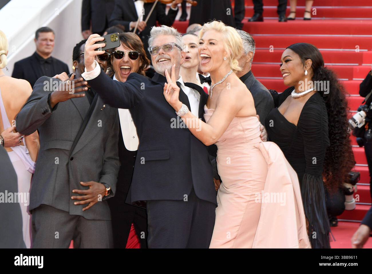 Greg Tarzan Davis, Eddie Hamilton, Angela Bassett, Tramell Tillman, Tom ...