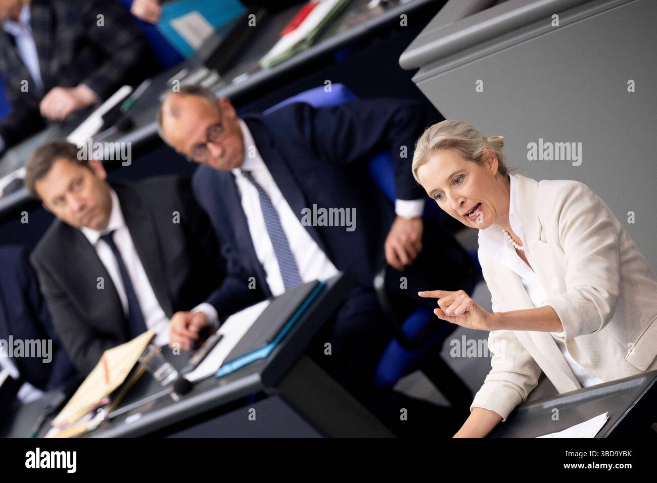 Alice Weidel, Friedrich Merz - Regierungserklaerung Bundestag DEU ...