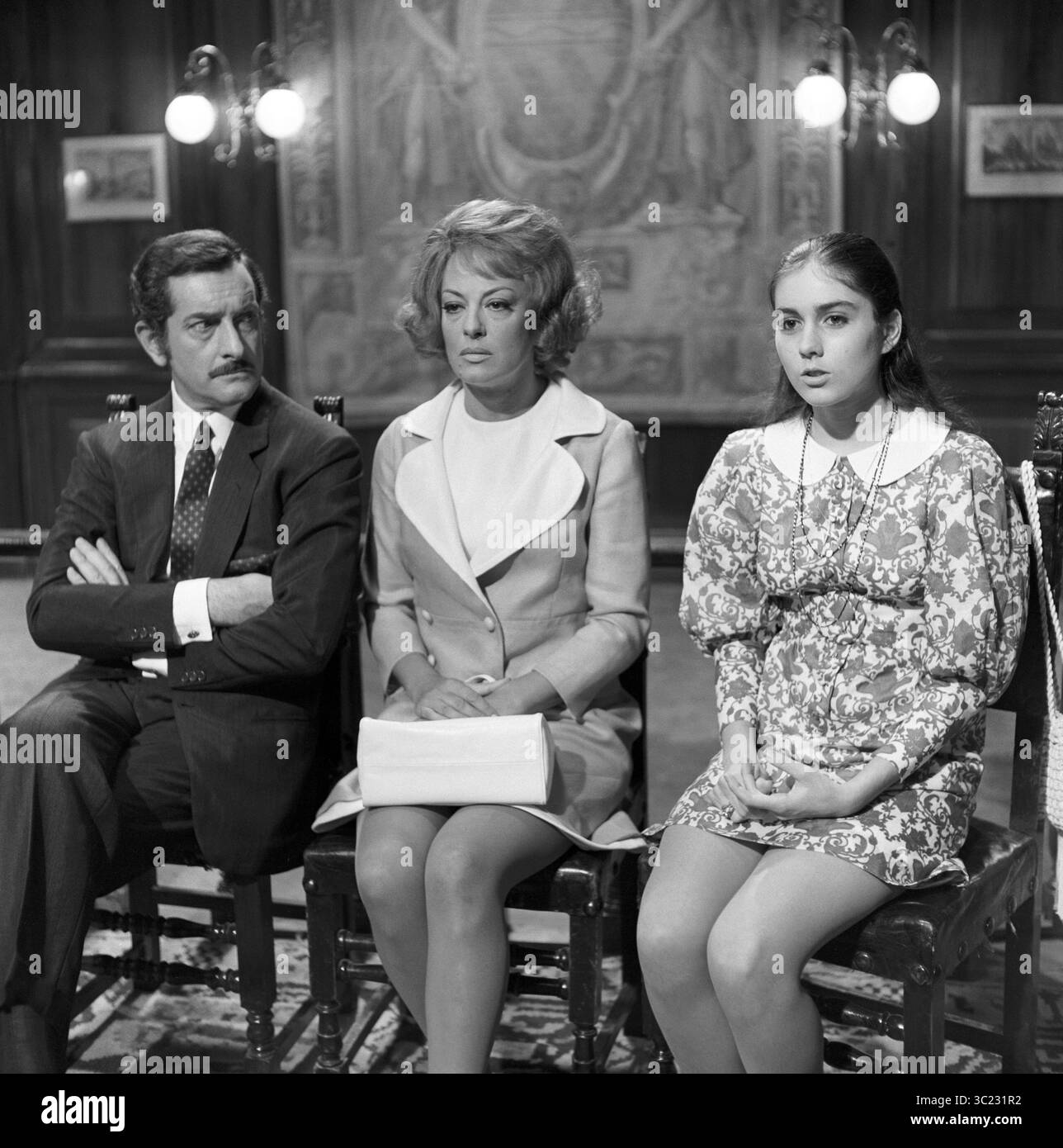 Yvonne sanson immagini e fotografie stock ad alta risoluzione - Alamy