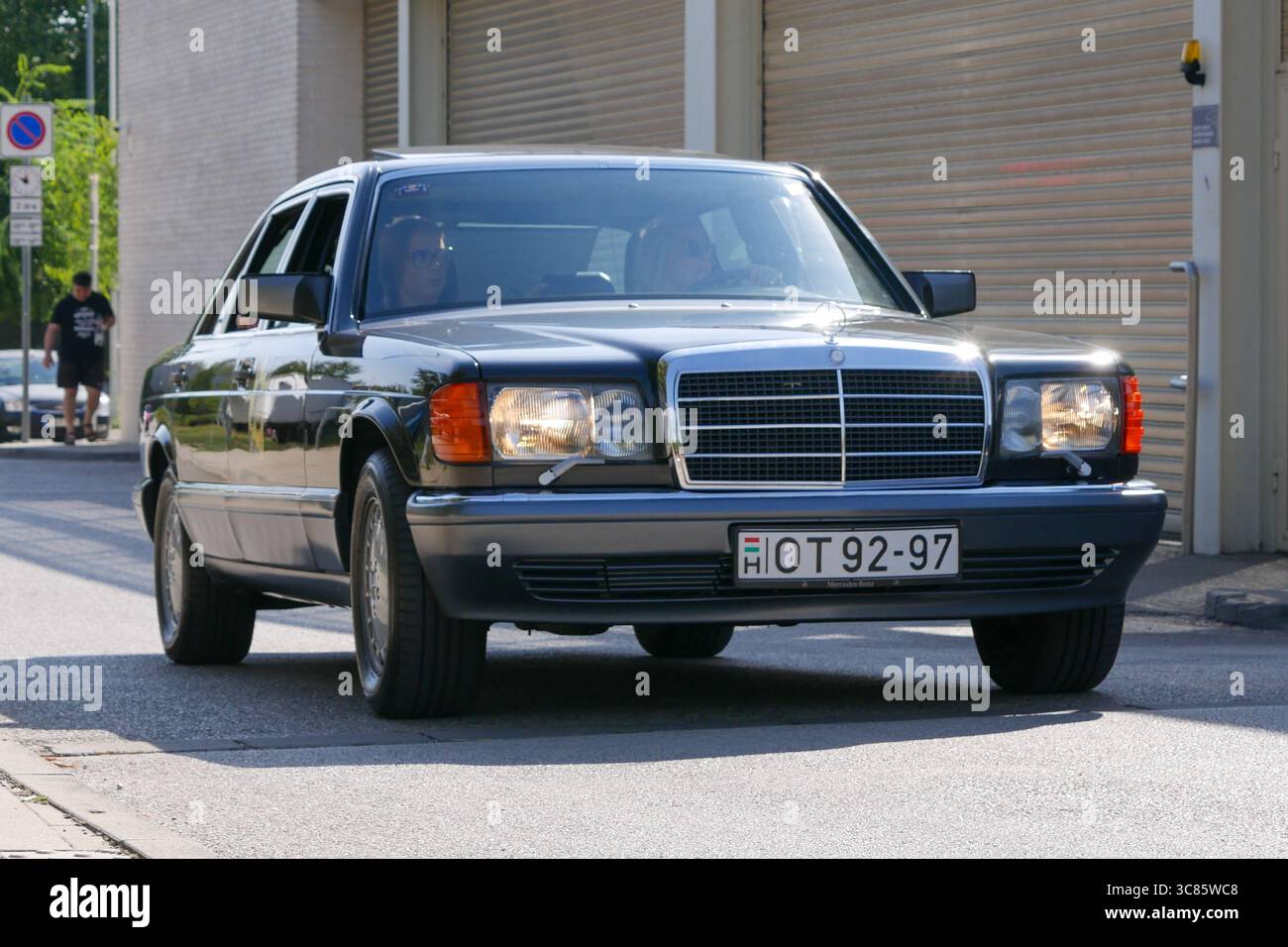 Mercedes benz w126 immagini e fotografie stock ad alta risoluzione - Alamy