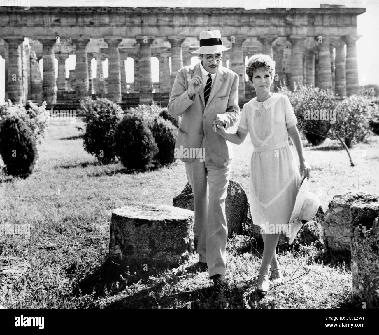 Petula clark und peter otoole immagini e fotografie stock ad alta ...