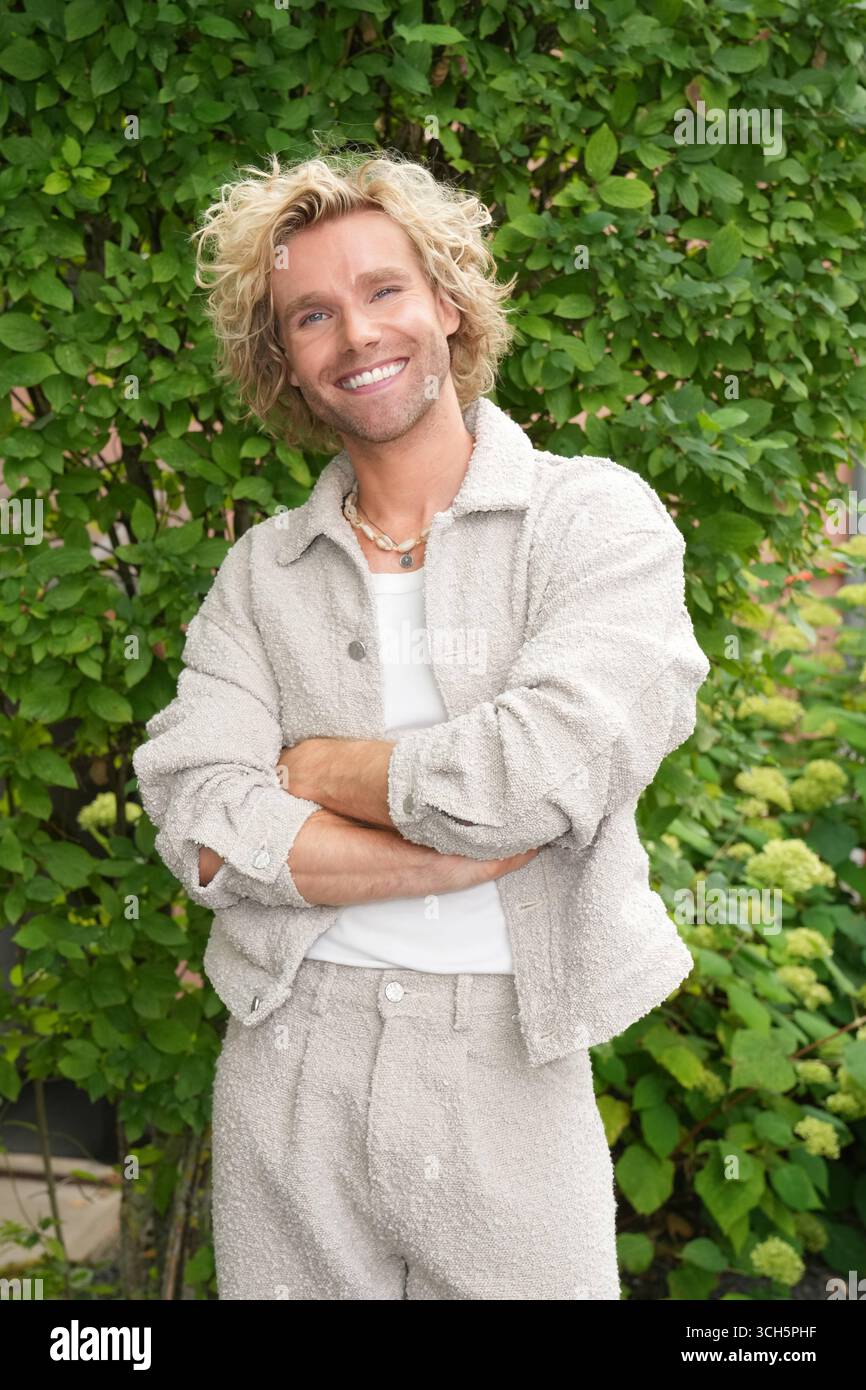 ZDF-Fernsehgarten 2025. Matt & Sem Matt Stoffers, Sem Ben Yakar im ZDF ...