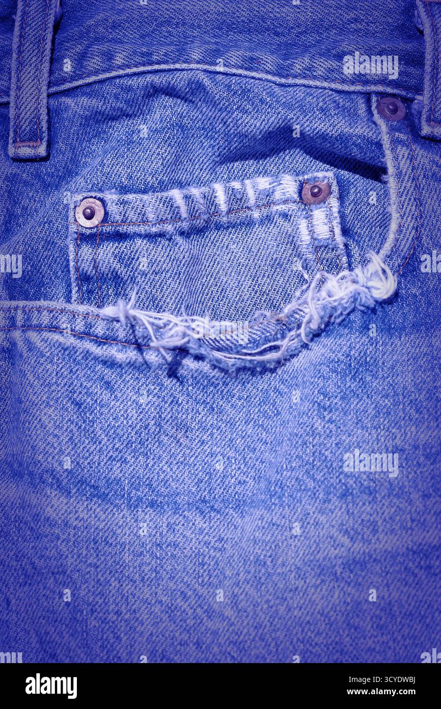 Jeans demin immagini e fotografie stock ad alta risoluzione - Alamy