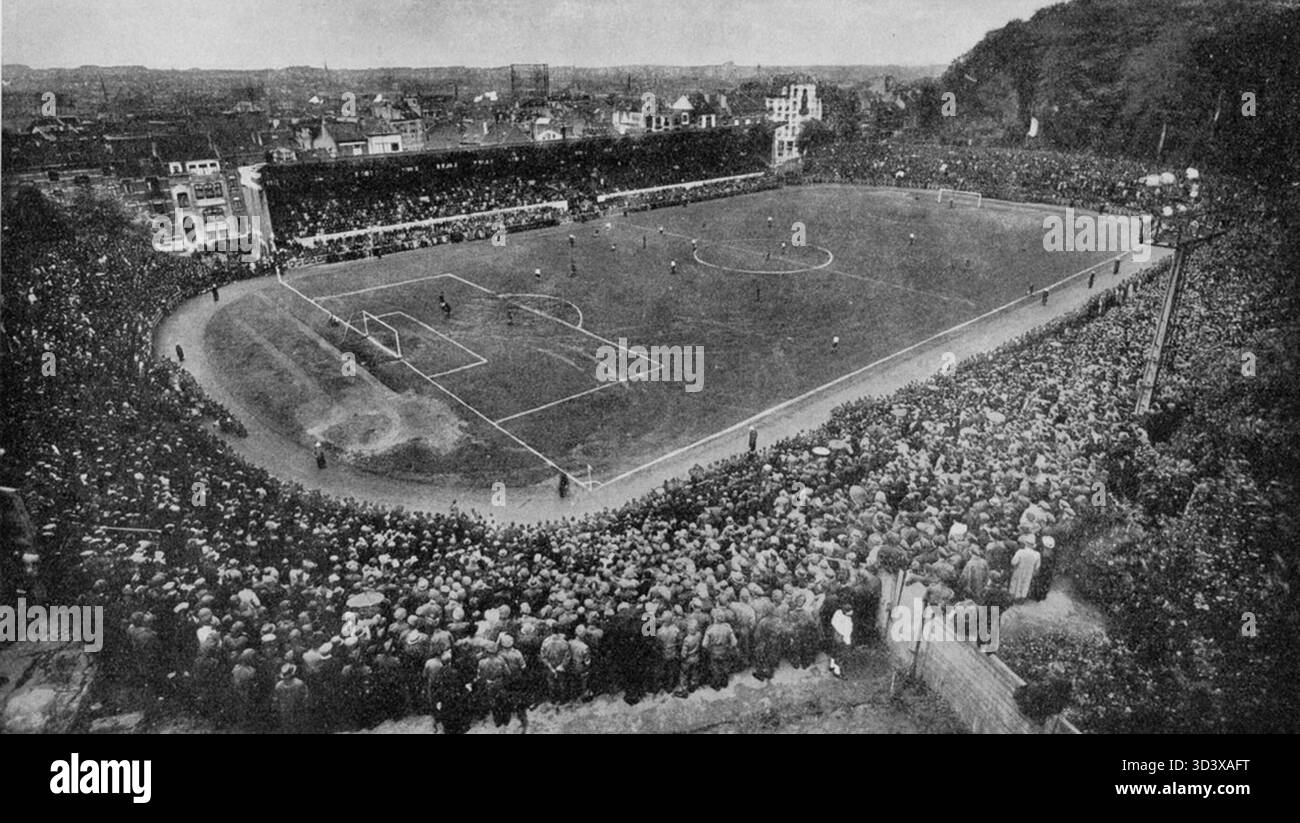 Stadion stade joseph marien immagini e fotografie stock ad alta ...