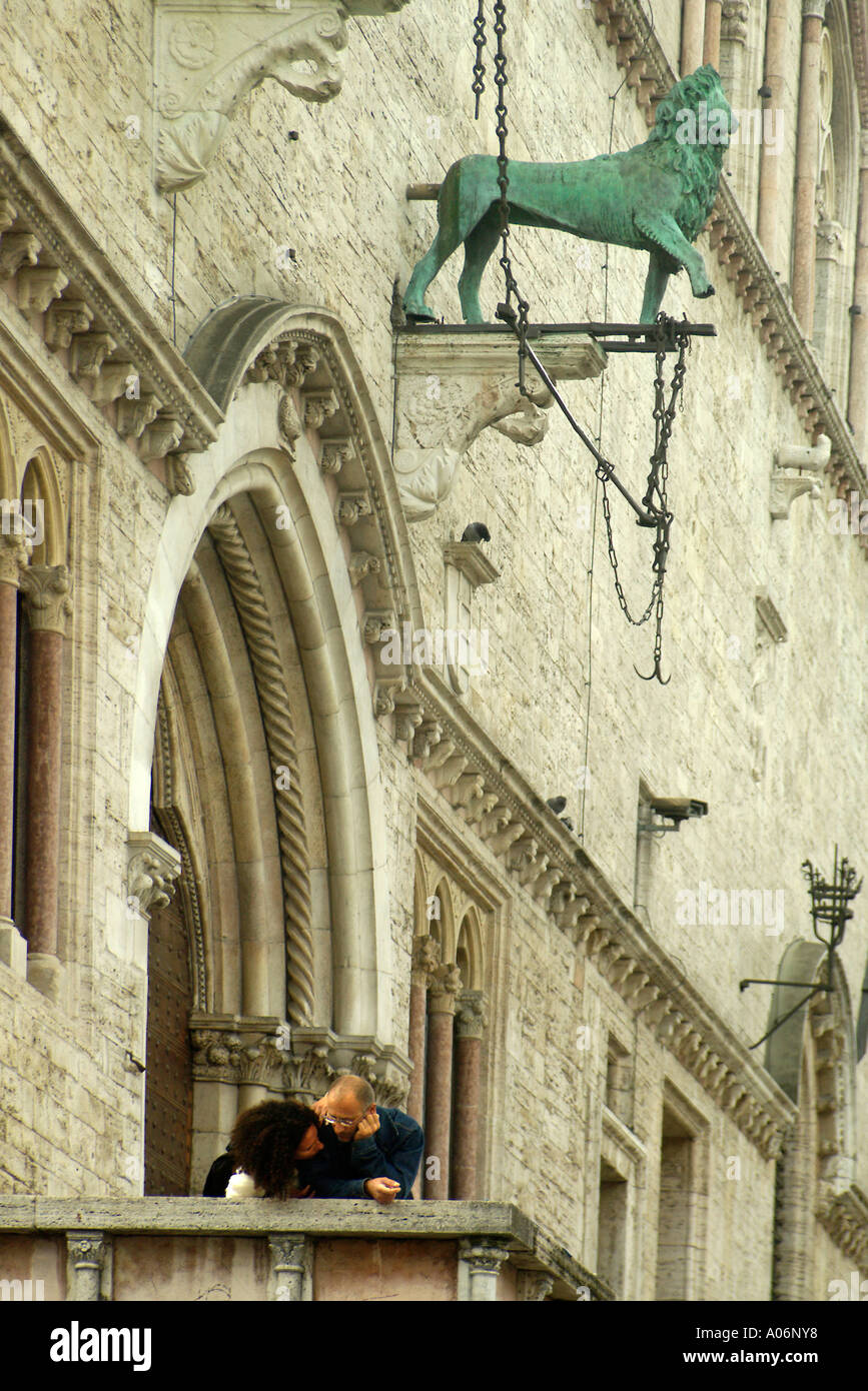 Grifone di perugia immagini e fotografie stock ad alta risoluzione - Alamy