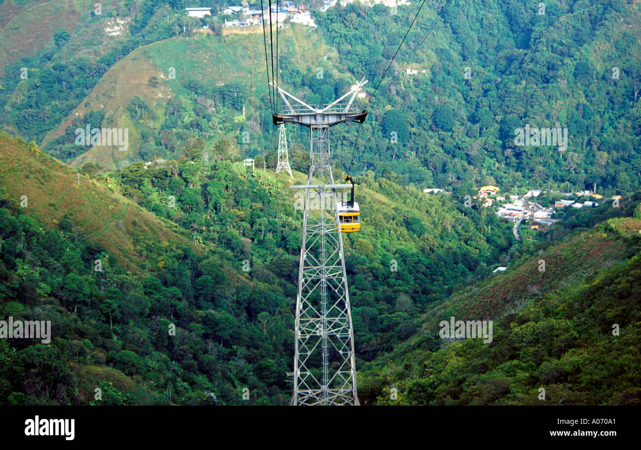 Merida Funivia Venezuela la funivia più lunga del mondo Foto stock - Alamy